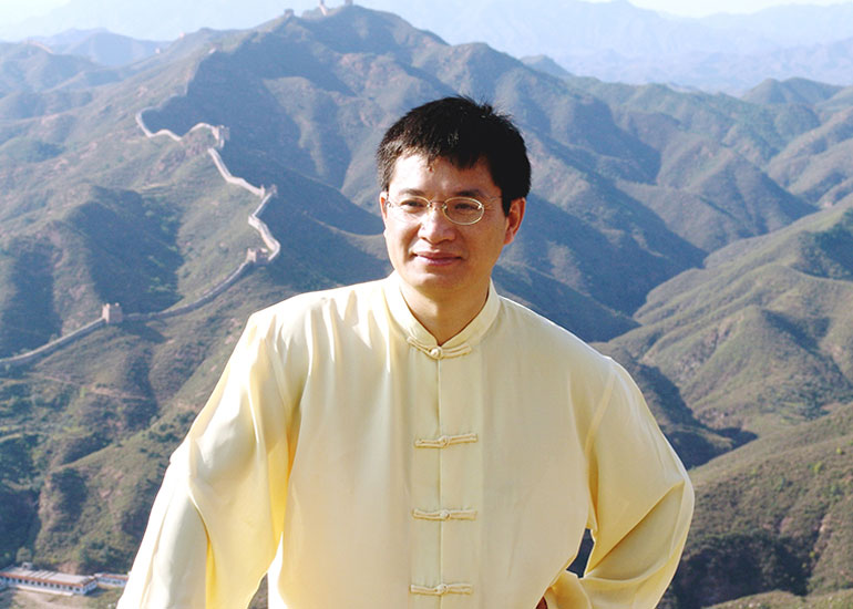 How to Achieve Life Balance with Qi: Advice from Robert Peng - 1440 ...